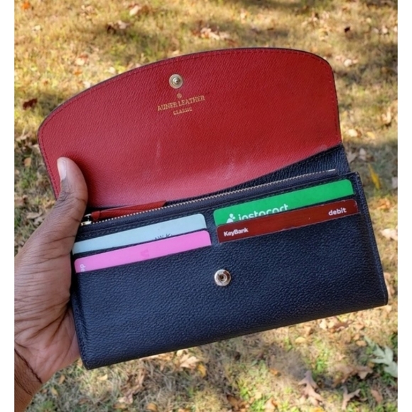 Bags | Auner Leather Classic Wallet | Poshmark